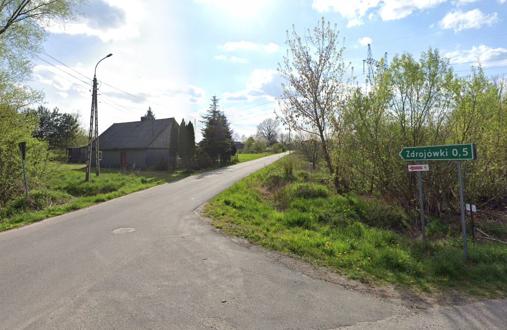 Rozbudowa i przebudowa drogi gminnej w Dobrem – ul.Zdrojówki - Gmina Dobre